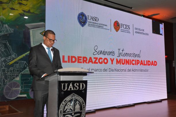 Universitario | UASD inaugura Seminario Internacional “Liderazgo y ...