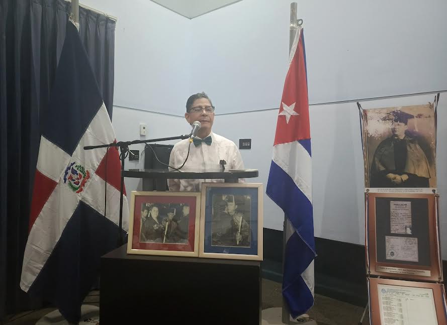 Universitario | UASD realiza conversatorio sobre el coronel Lora Fernández