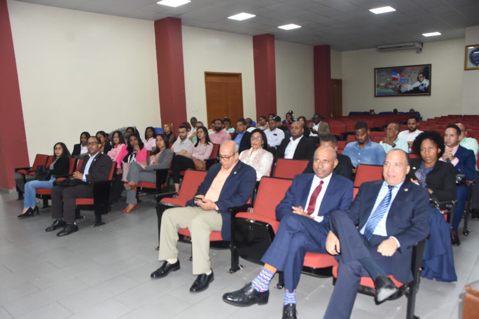 UASD presenta conferencia sobre Desafíos de la Justicia Civil en RD - UASD